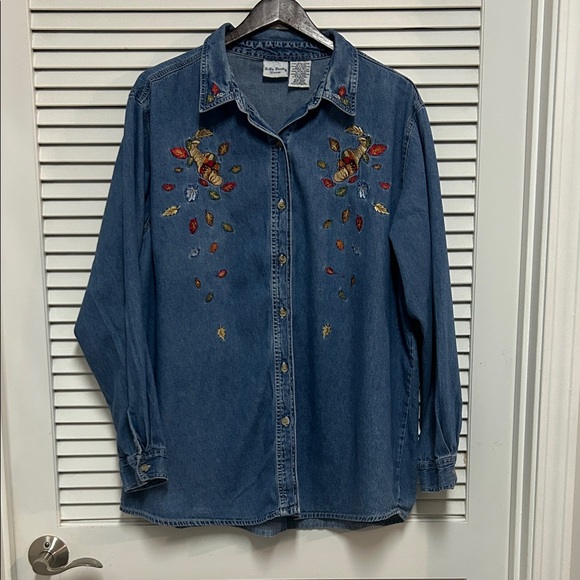 Bobbie Brooks | Tops | Embroidered Denim Fall Buttonup Long Sleeve ...